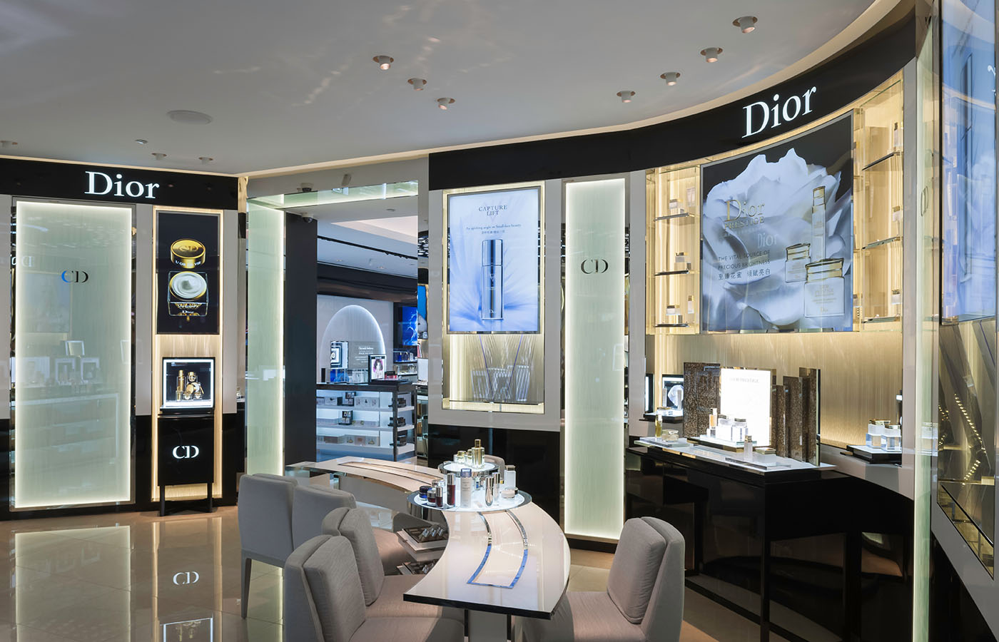 Dior | headarchitecture headarchitecture