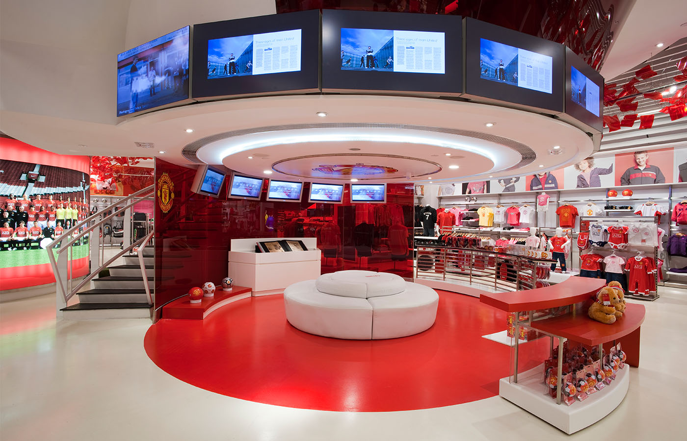 The Manchester United Experience | headarchitecture headarchitecture